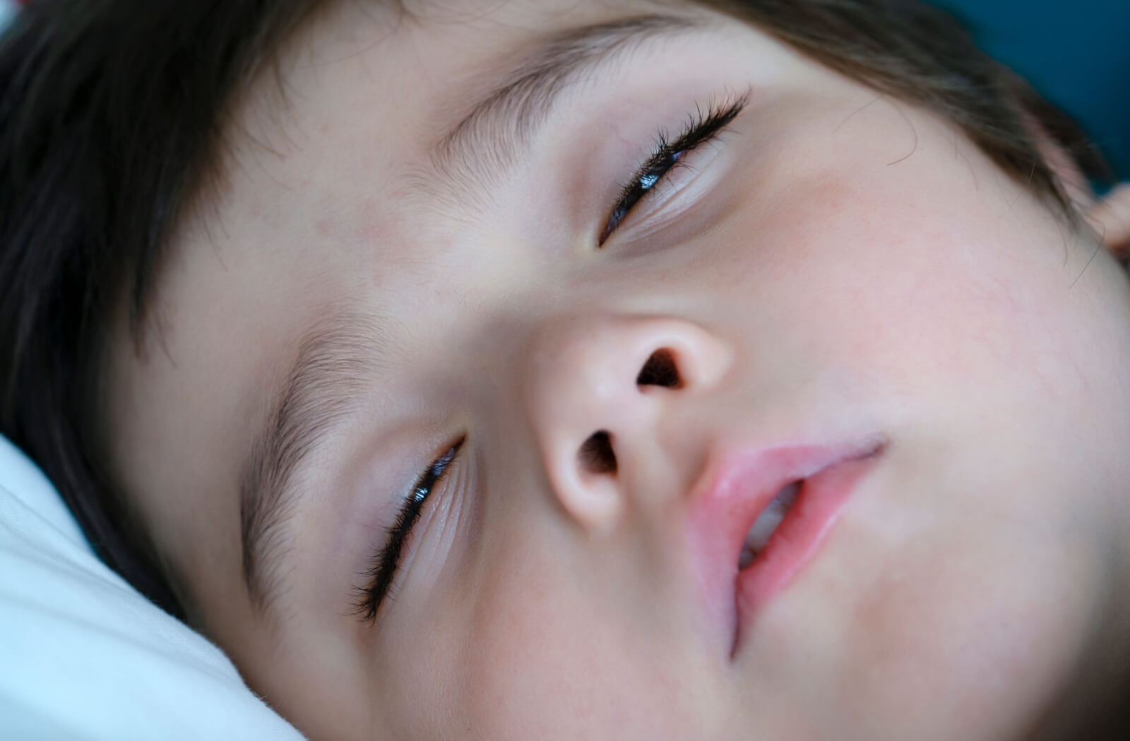 Why Are My Eyes Dry in the Morning? | Colorado Springs